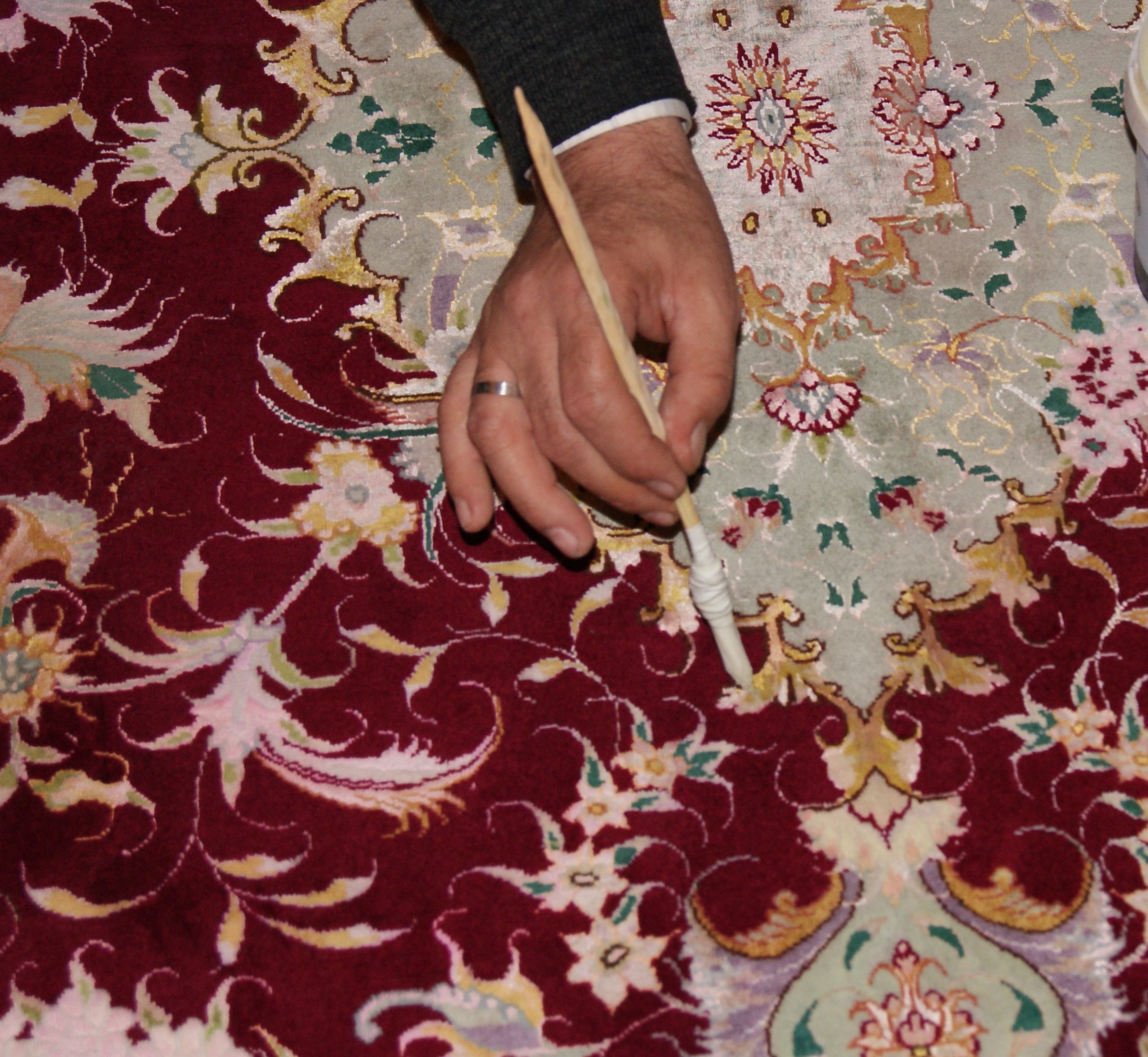 Professional Rug colour restoration & bleeding | Rugrepairs